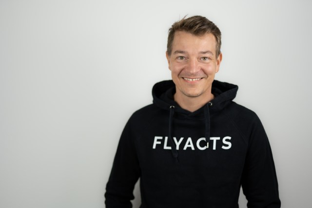 Marcus Funk | Founder & CEO | FLYACTS - Venture & Product Studio